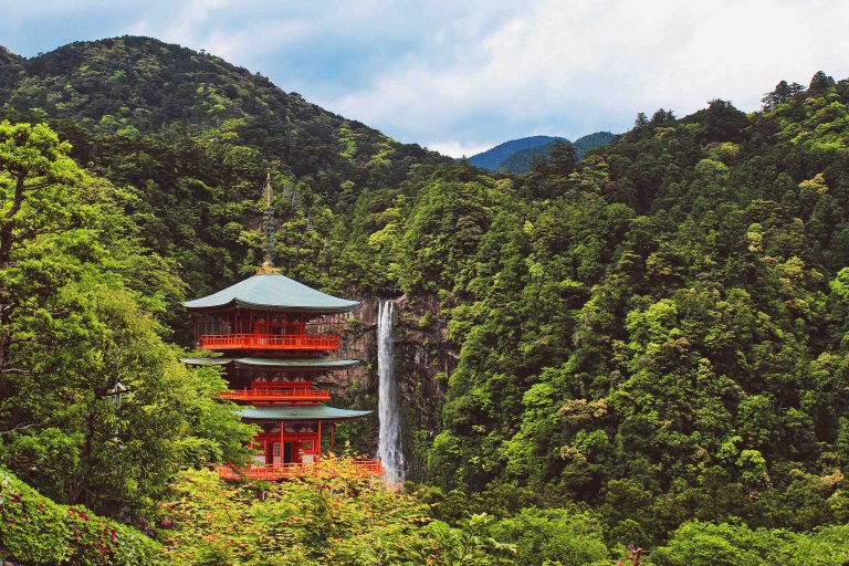 10 Beautiful Waterfalls In Japan | Japan Wonder Travel Blog