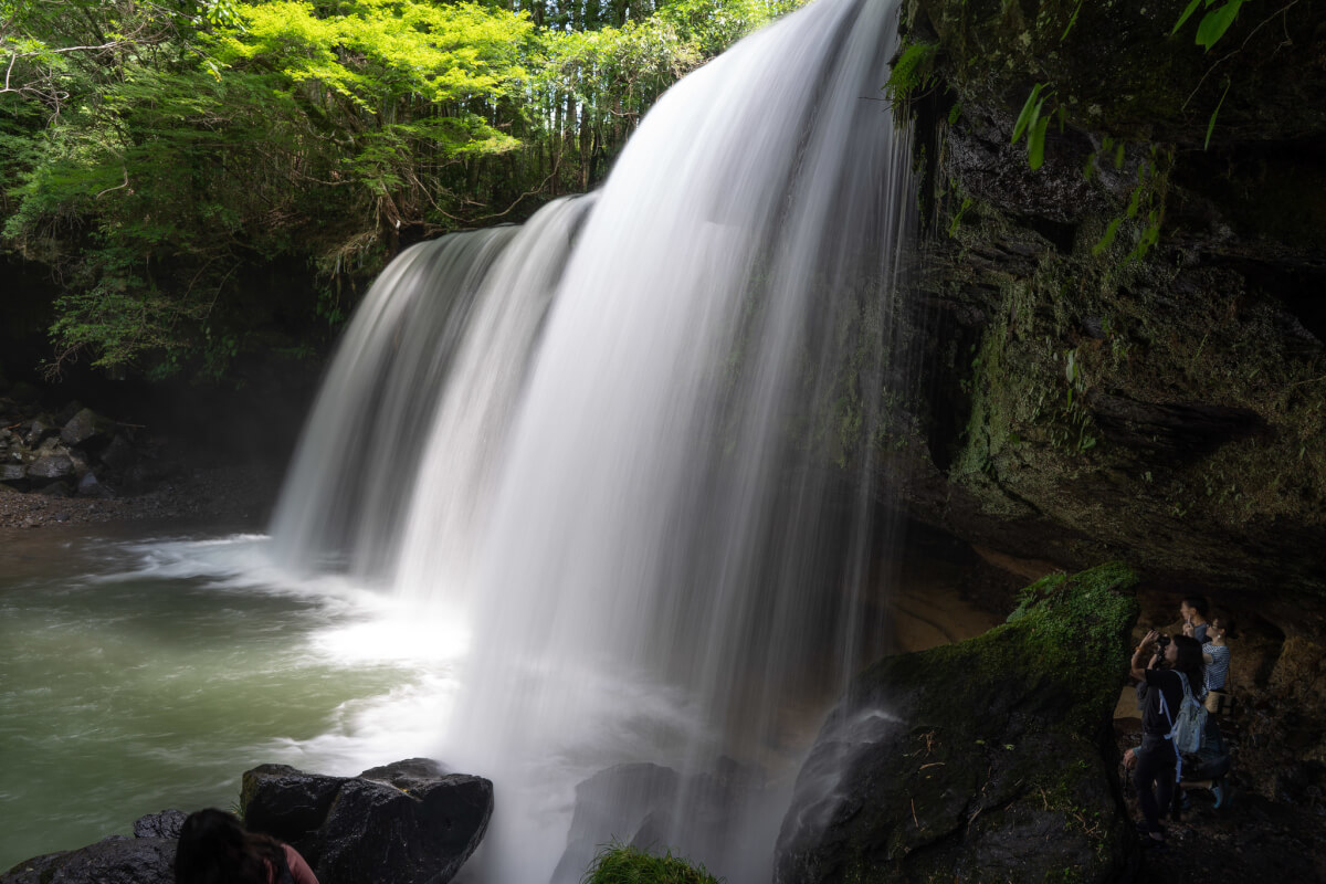 10 Beautiful Waterfalls In Japan | Japan Wonder Travel Blog