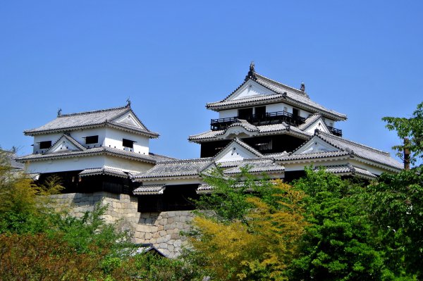 12 Original Castles in Japan that Survived Turbulent Times | Japan ...