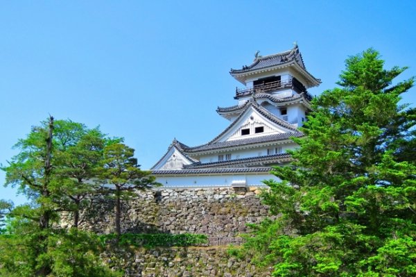 12 Original Castles in Japan that Survived Turbulent Times | Japan ...