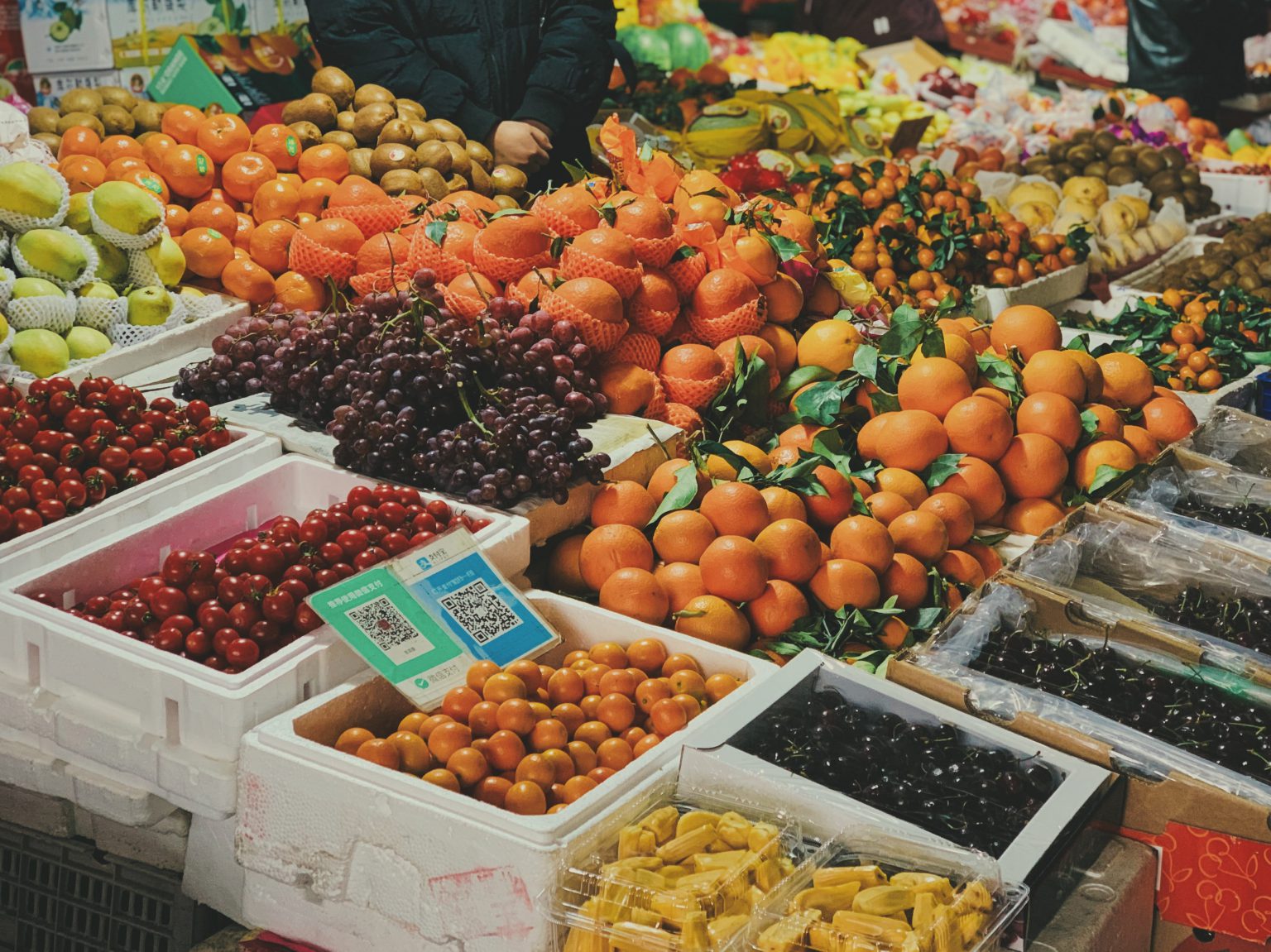 7 Popular Fruits in Japan: Places and Timing To Enjoy Them | Japan ...
