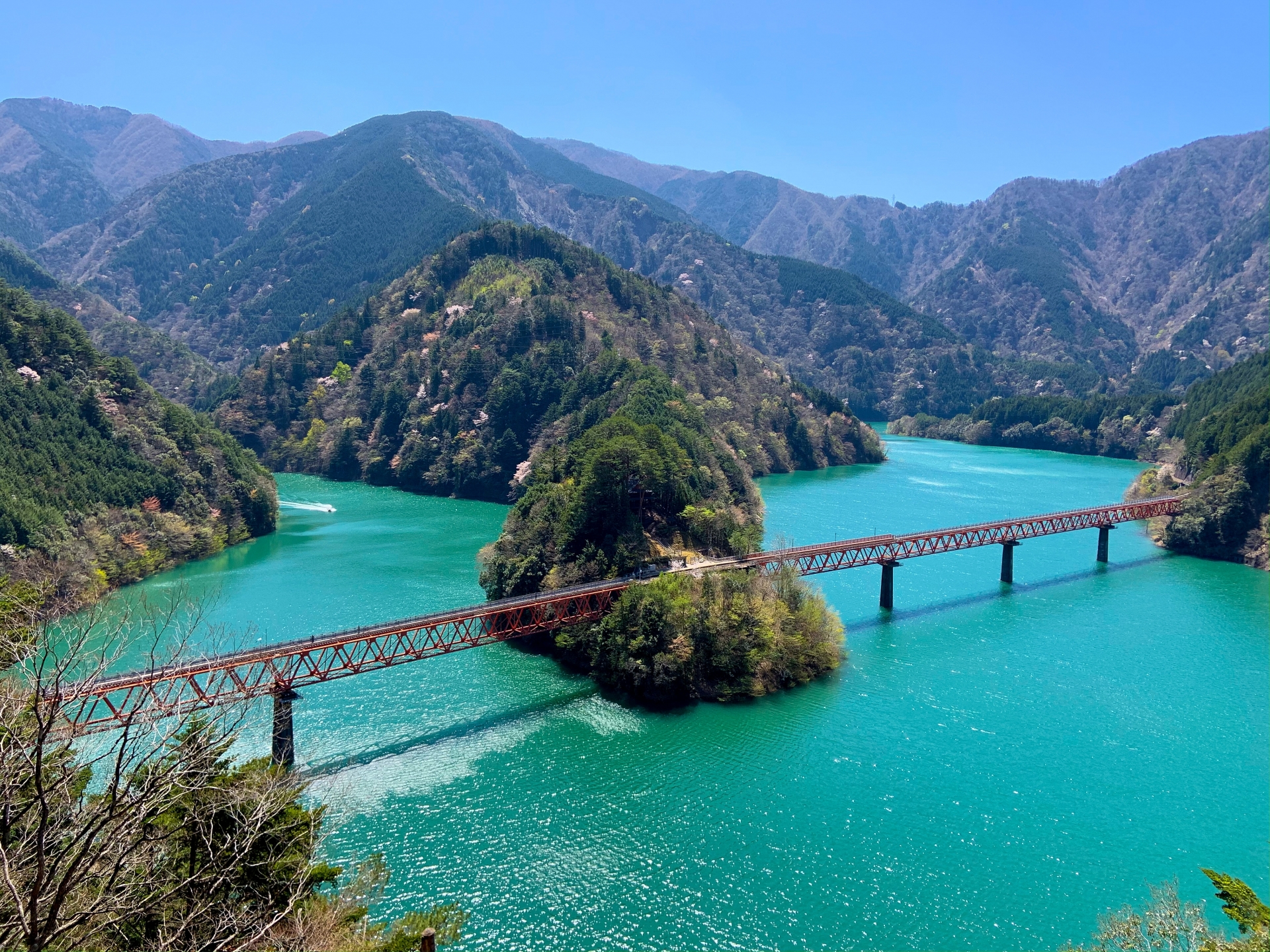 10 Most Scenic Train Rides in Japan | Japan Wonder Travel Blog