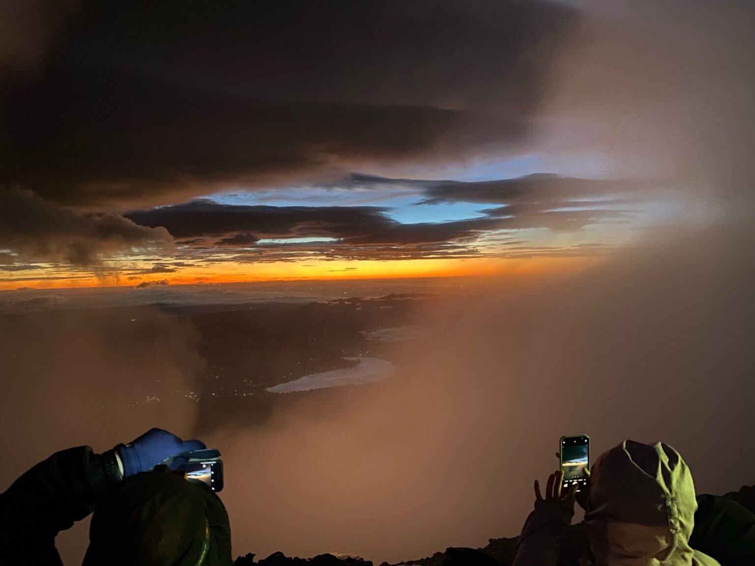 The Complete Guide For Climbing Mt. Fuji From The Base in 2024 | Japan ...