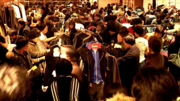 15 Popular Japanese Clothing Stores | Japan Wonder Travel Blog