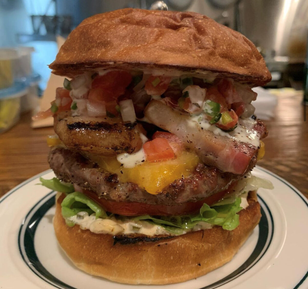 12 Best Burgers in Tokyo | Japan Wonder Travel Blog