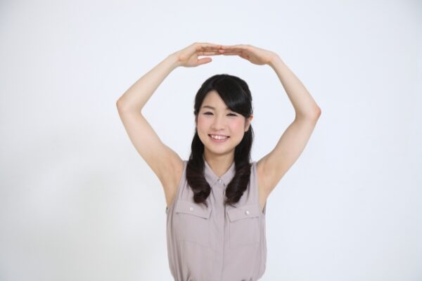10 Japanese Gestures and Body Language You Need to Know | Japan Wonder ...