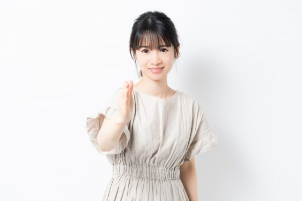 10 Japanese Gestures and Body Language You Need to Know | Japan Wonder ...