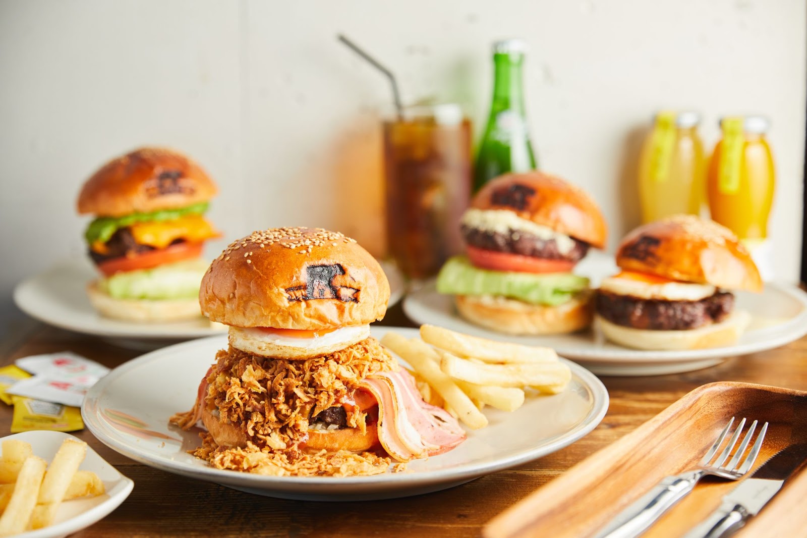 12 Best Burgers in Tokyo | Japan Wonder Travel Blog