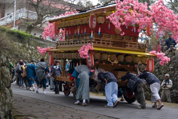 10 Amazing Festivals in Japan in April | Japan Wonder Travel Blog