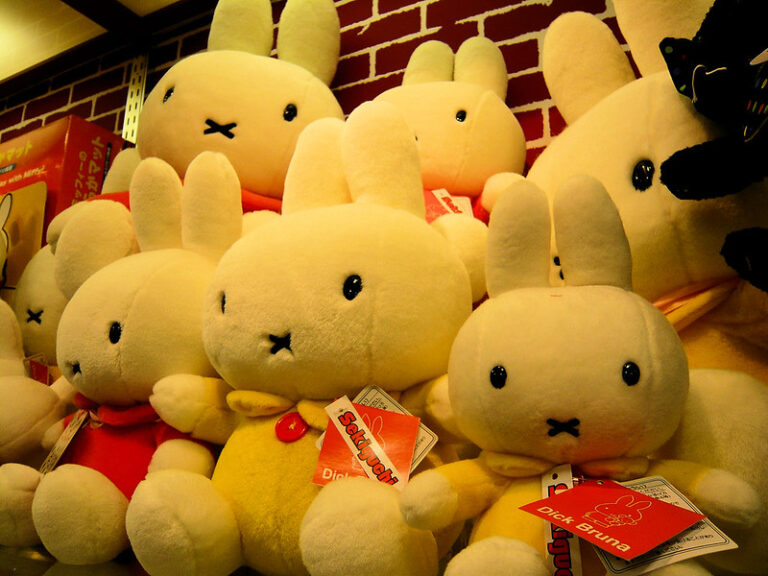 Where to Buy Souvenirs in Tokyo: 10 Amazing Shops | Japan Wonder Travel ...