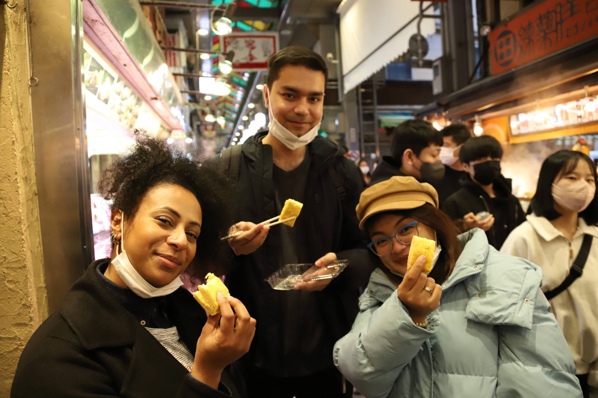 10 Foods to Try at Nishiki Market | Japan Wonder Travel Blog