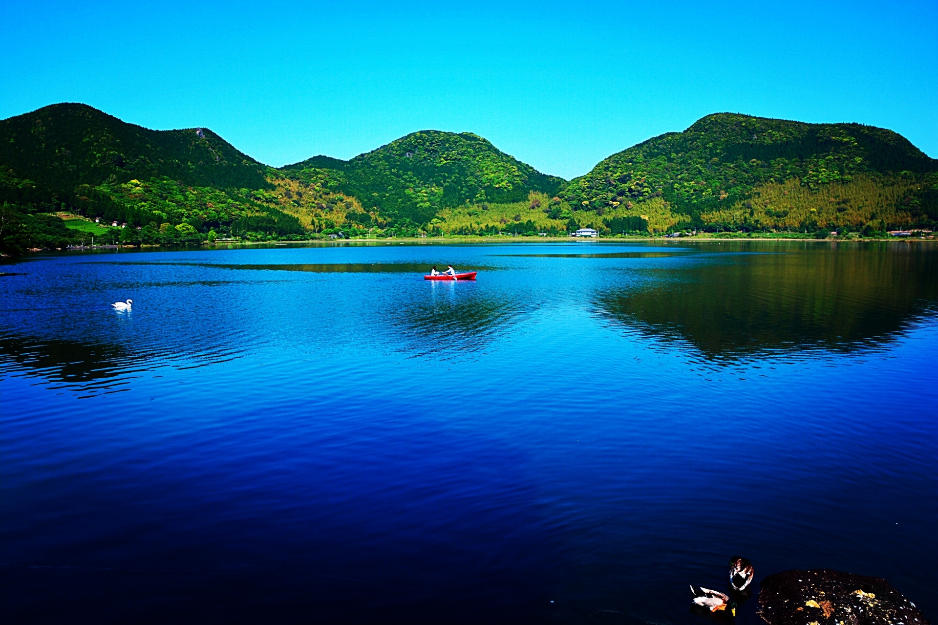 Water Sports in Japan: Great Lakes and Rivers for Water Sports | Japan ...