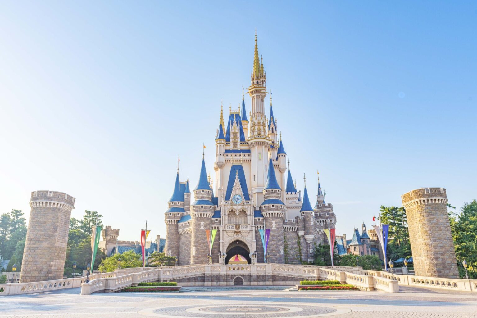 Tokyo Disneyland Ultimate Guide: Best Tips for Visitors in 2026 | Japan ...