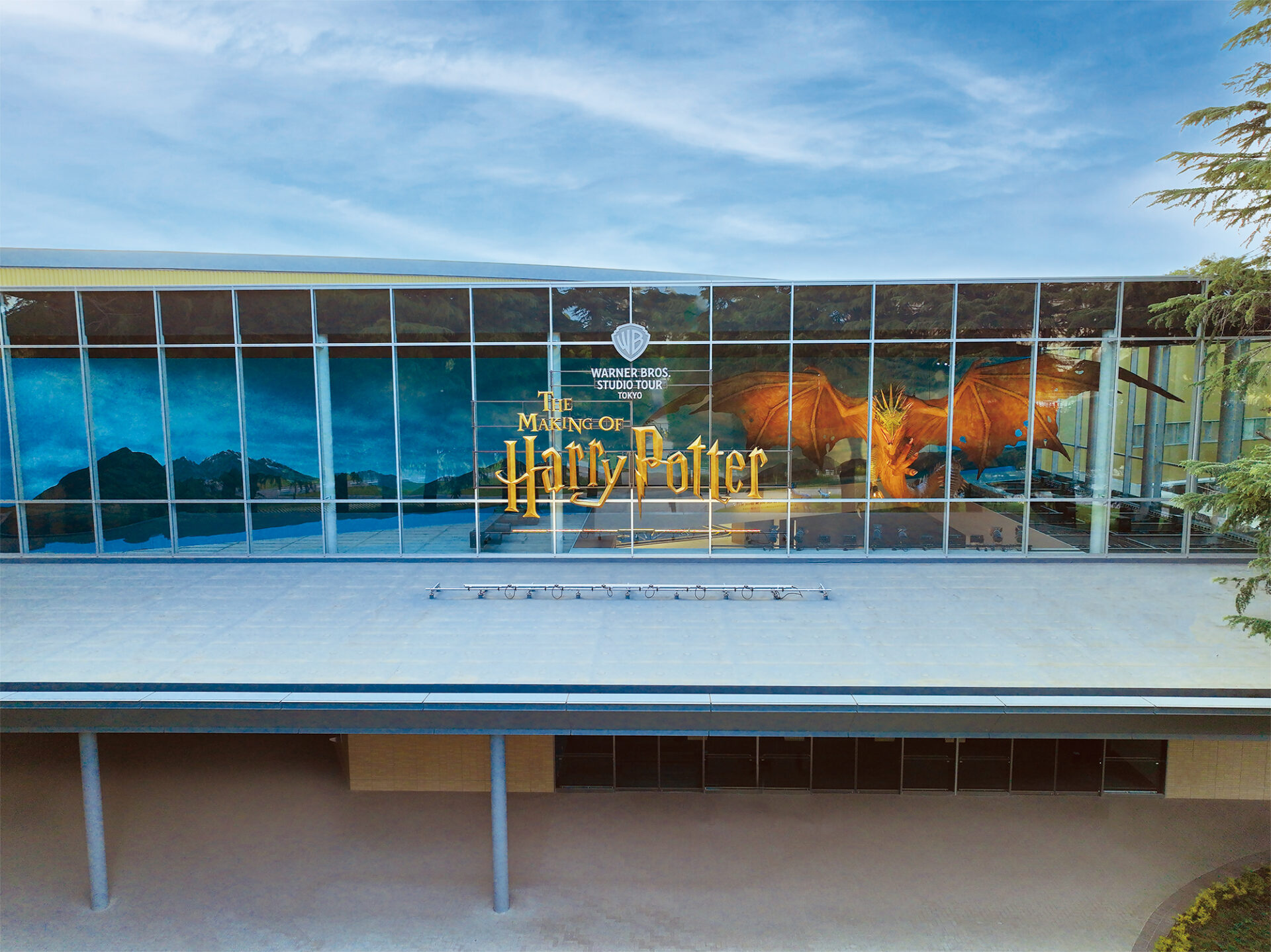 Unveiling the Magic: An Unforgettable Journey into Warner Bros. Studio ...